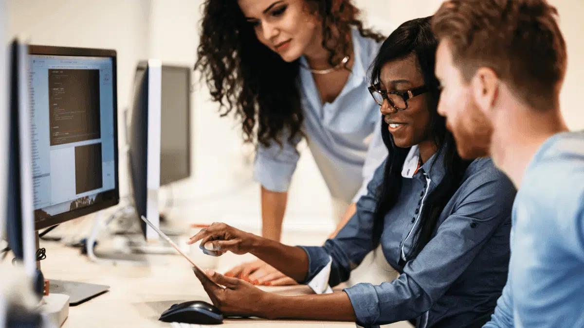 FNB App Academy: Empowering Youth Through Free Coding Courses | NASI ISPANI